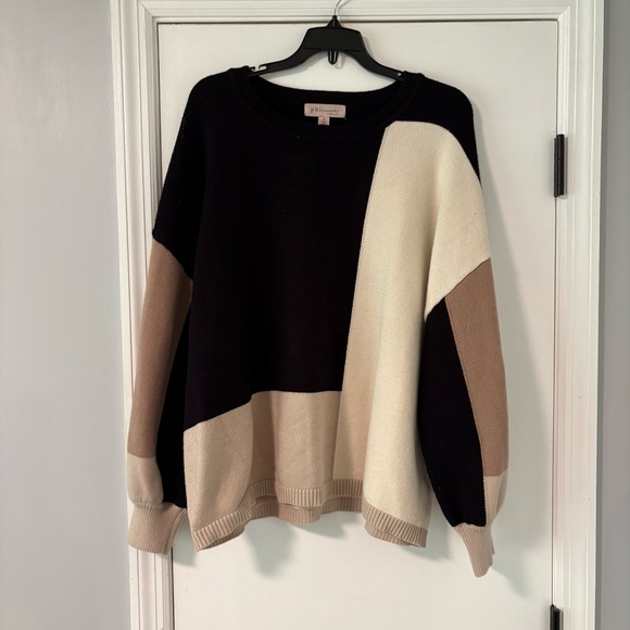 Philosophy | Sweaters | Philosophy Black And Cream Crew Neck Sweater ...